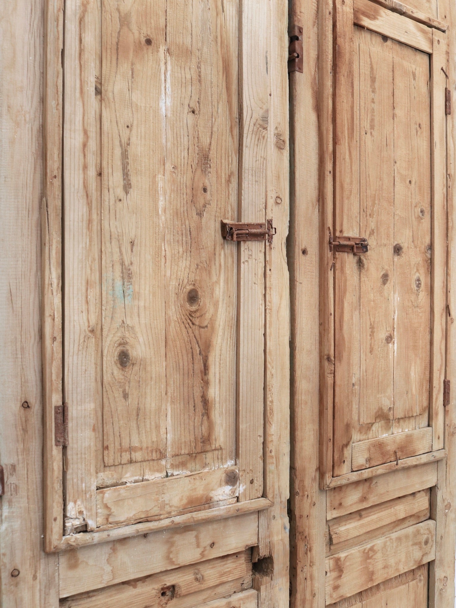 THE ALEXANDRIA SIGNATURE IRON PAIR – Preservation Company