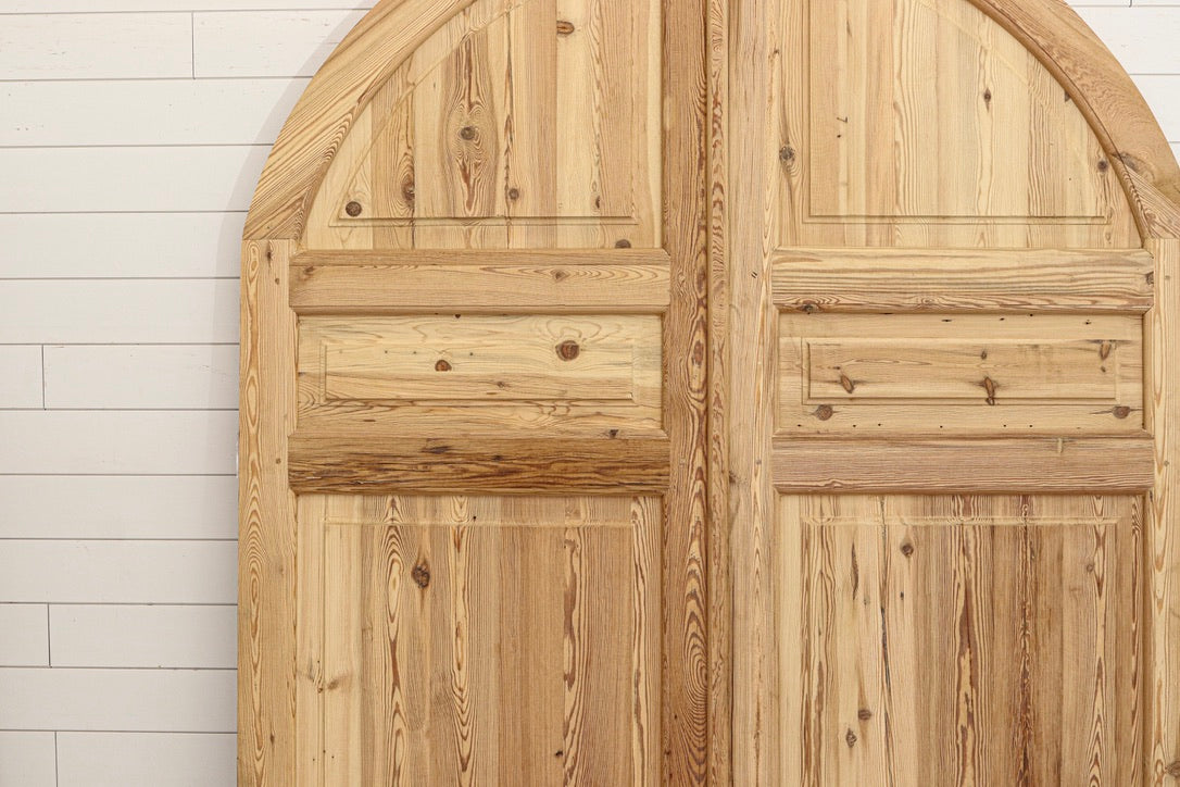 SIGNATURE ARCHED SOLID FRENCH SET – Preservation Company